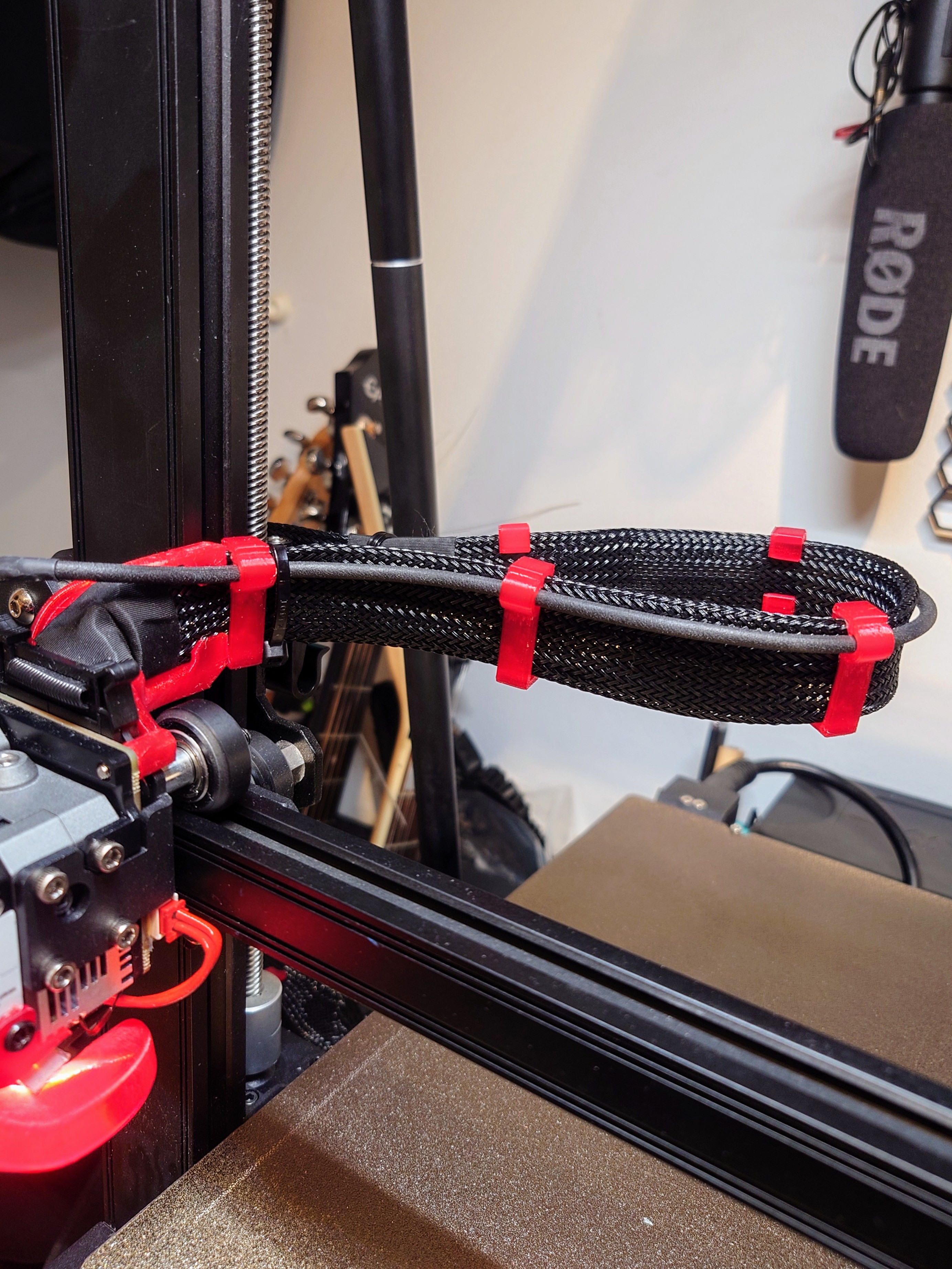 Ribbon Cable Guide by caste1200 | Download free STL model | Printables.com