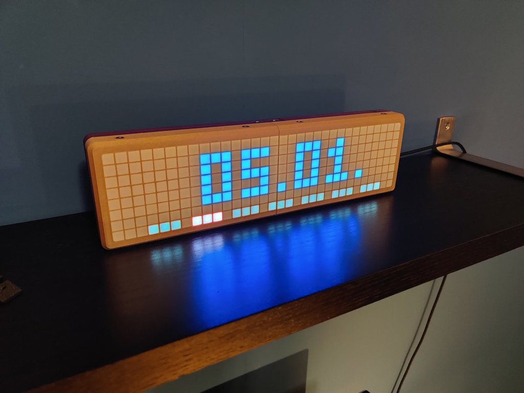 AWTRIX 2 - 4x WS2812 8x8 LED Panel Fully Printable by gomaed | Download ...