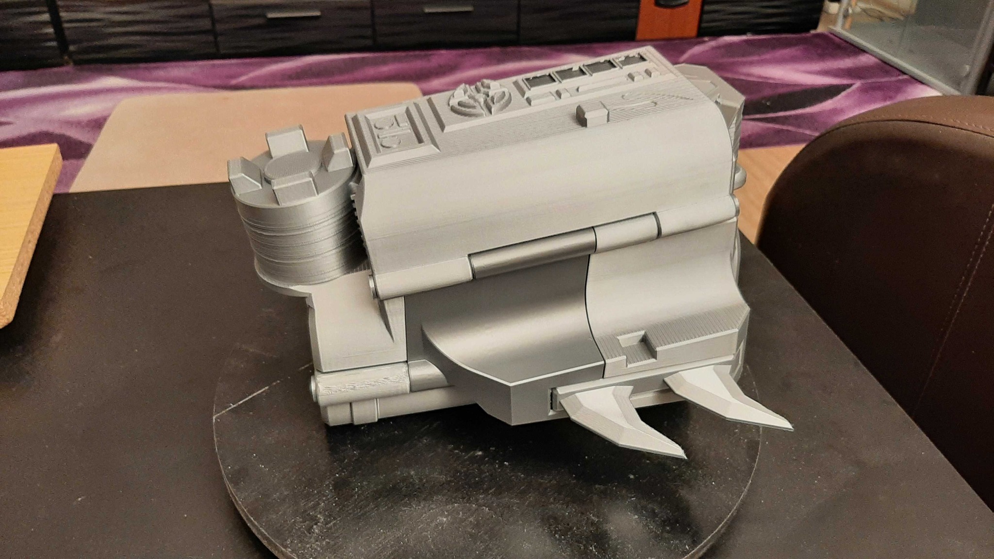 Predator gauntlet with the retractable shield by Martin | Download free ...