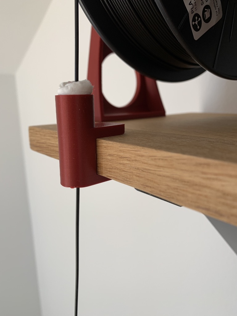 Filament Wall Rack Shelf with clenaer by score9 | Download free STL ...