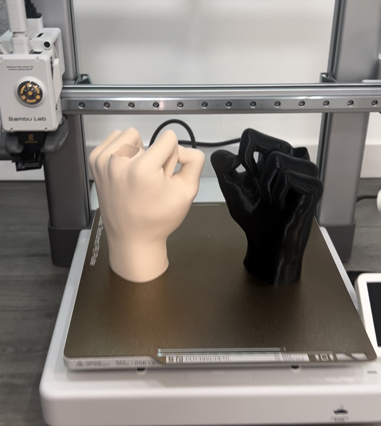 Retractable Middle Finger por Xander Designs | Descargar modelo STL ...