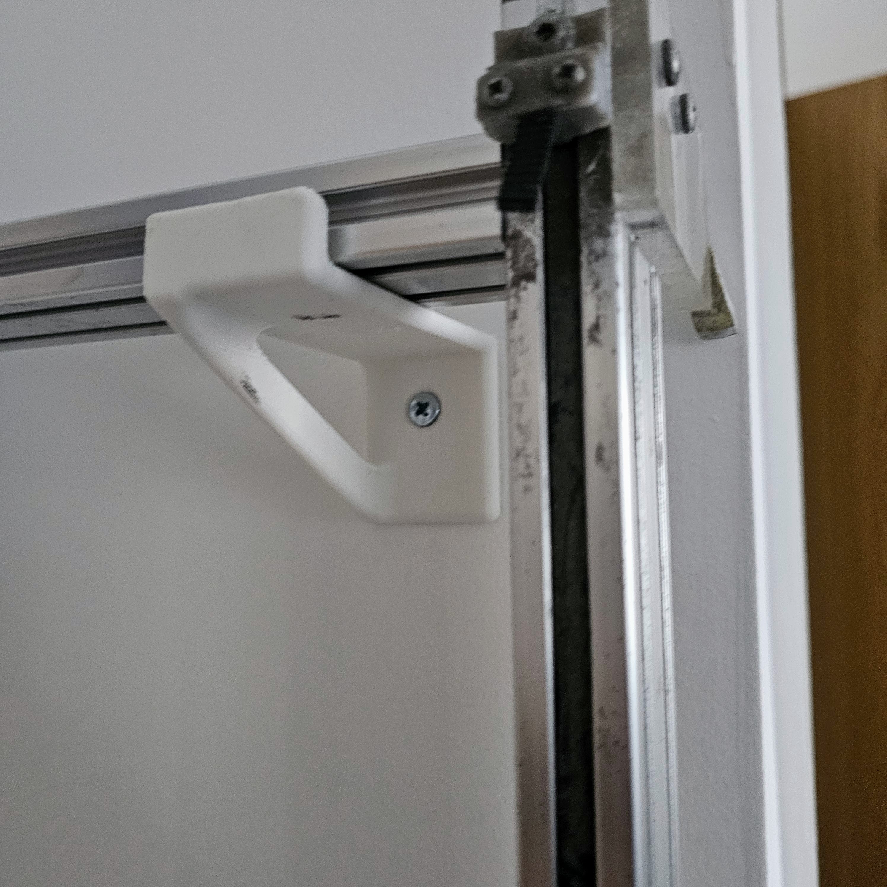 laser cutter wall mount/holder by Logr47 | Download free STL model ...