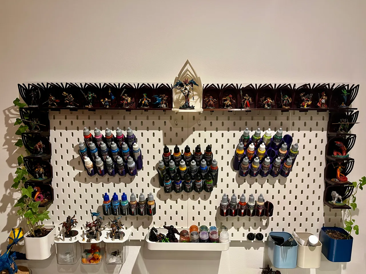 Miniatures Display for IKEA Skadis by Alex_Repairs | Download free STL ...