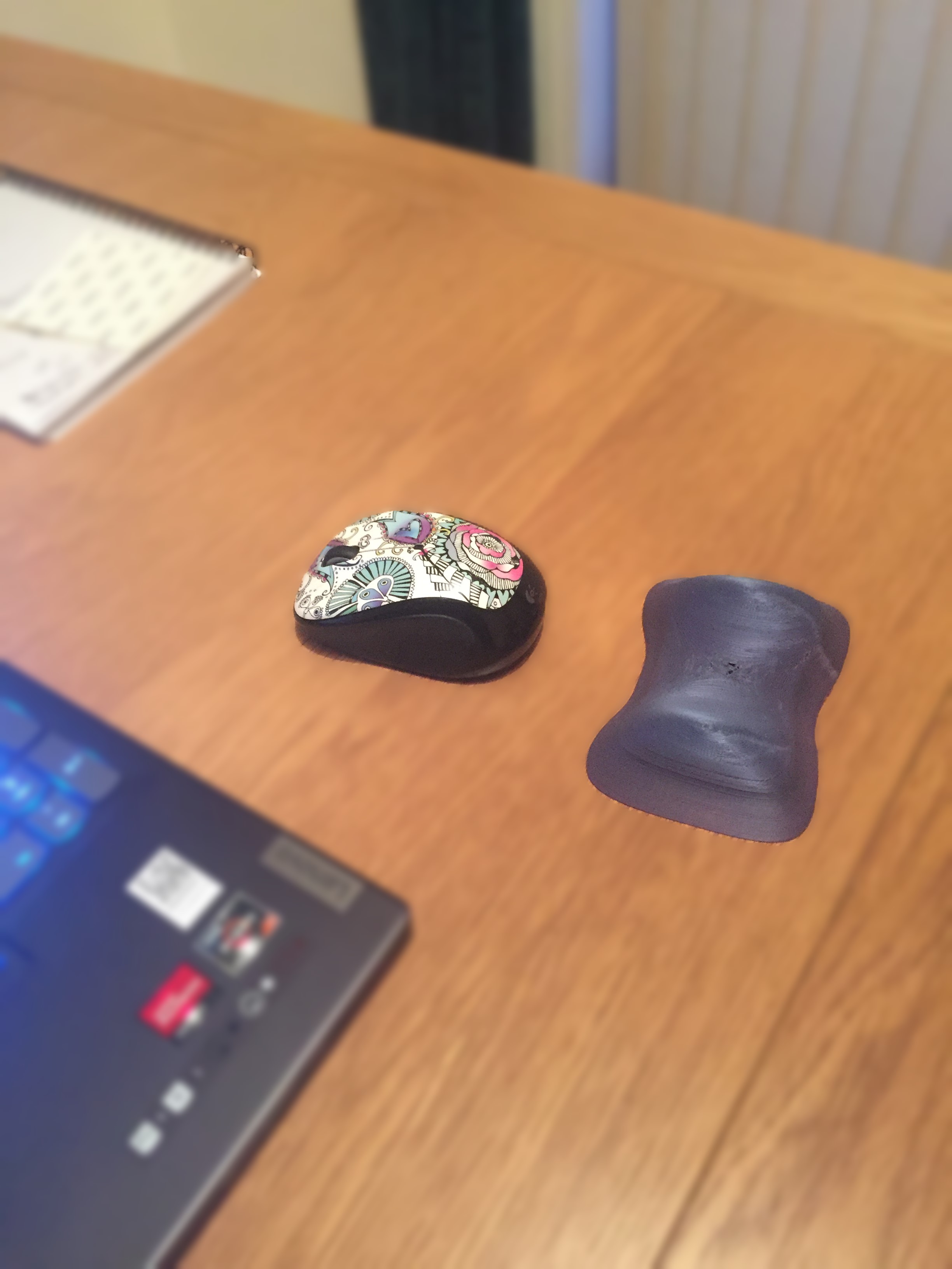 Wrist rest by steveobe | Download free STL model | Printables.com