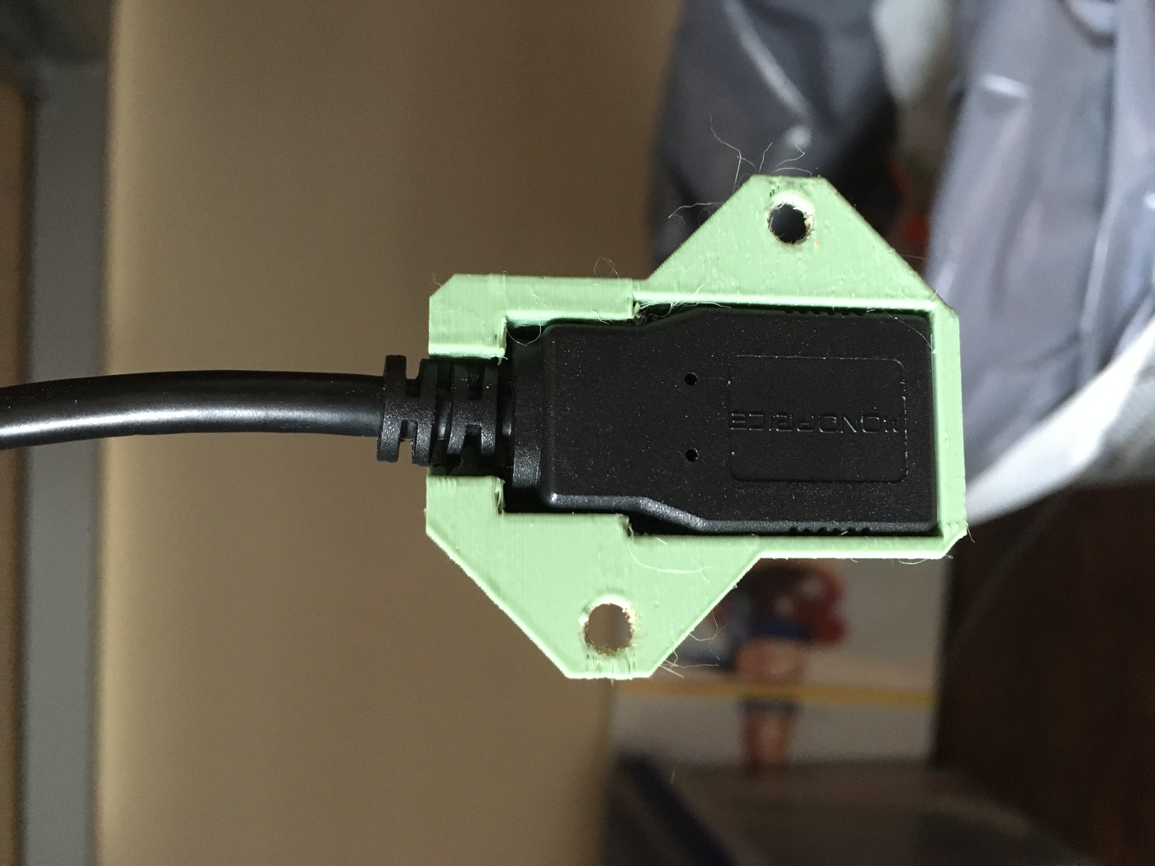 USB Extension Desk Mount by MrPartlyCloudy | Download free STL model ...