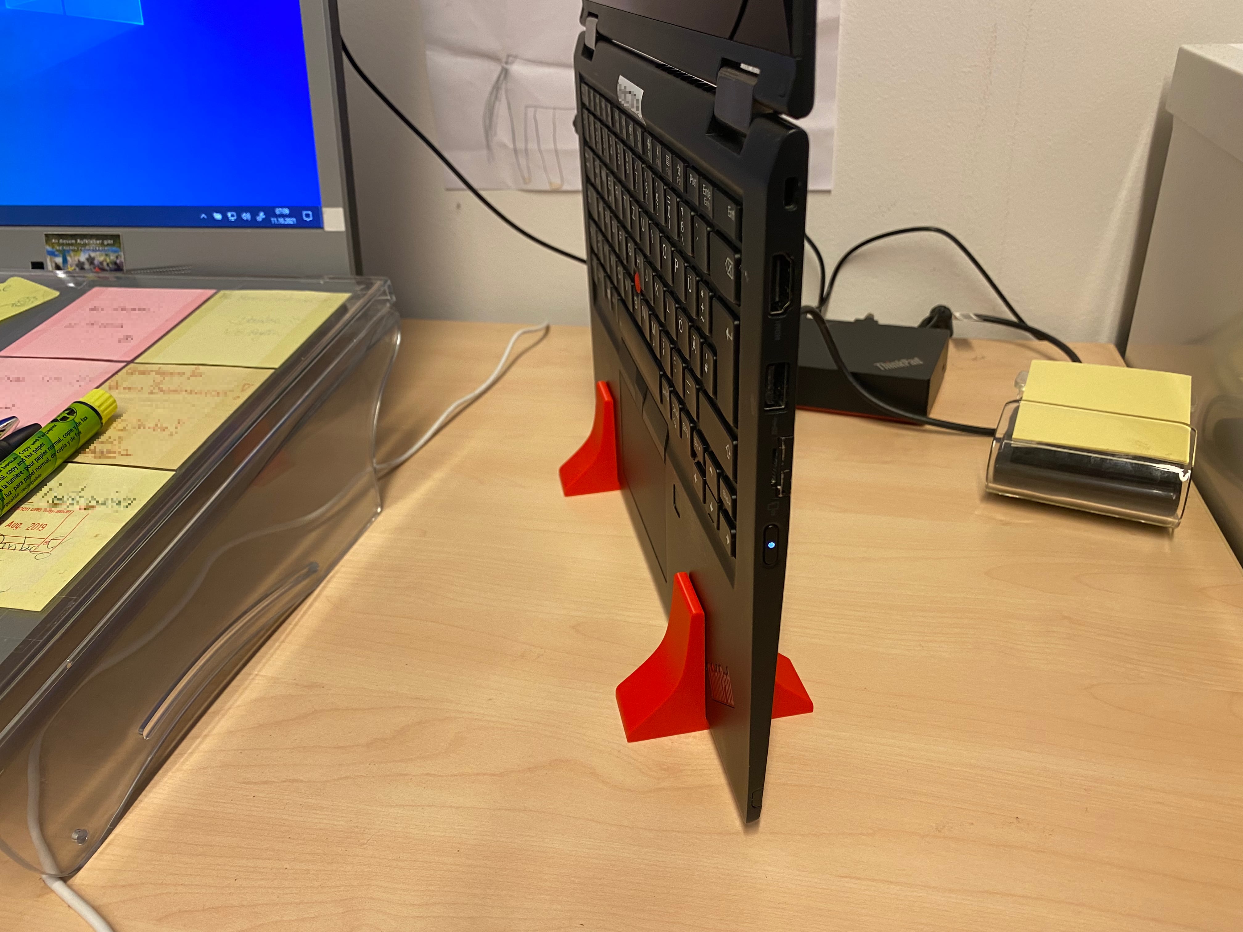 2 Stands for ThinkPad X390 by tokyo2ooo | Download free STL model ...