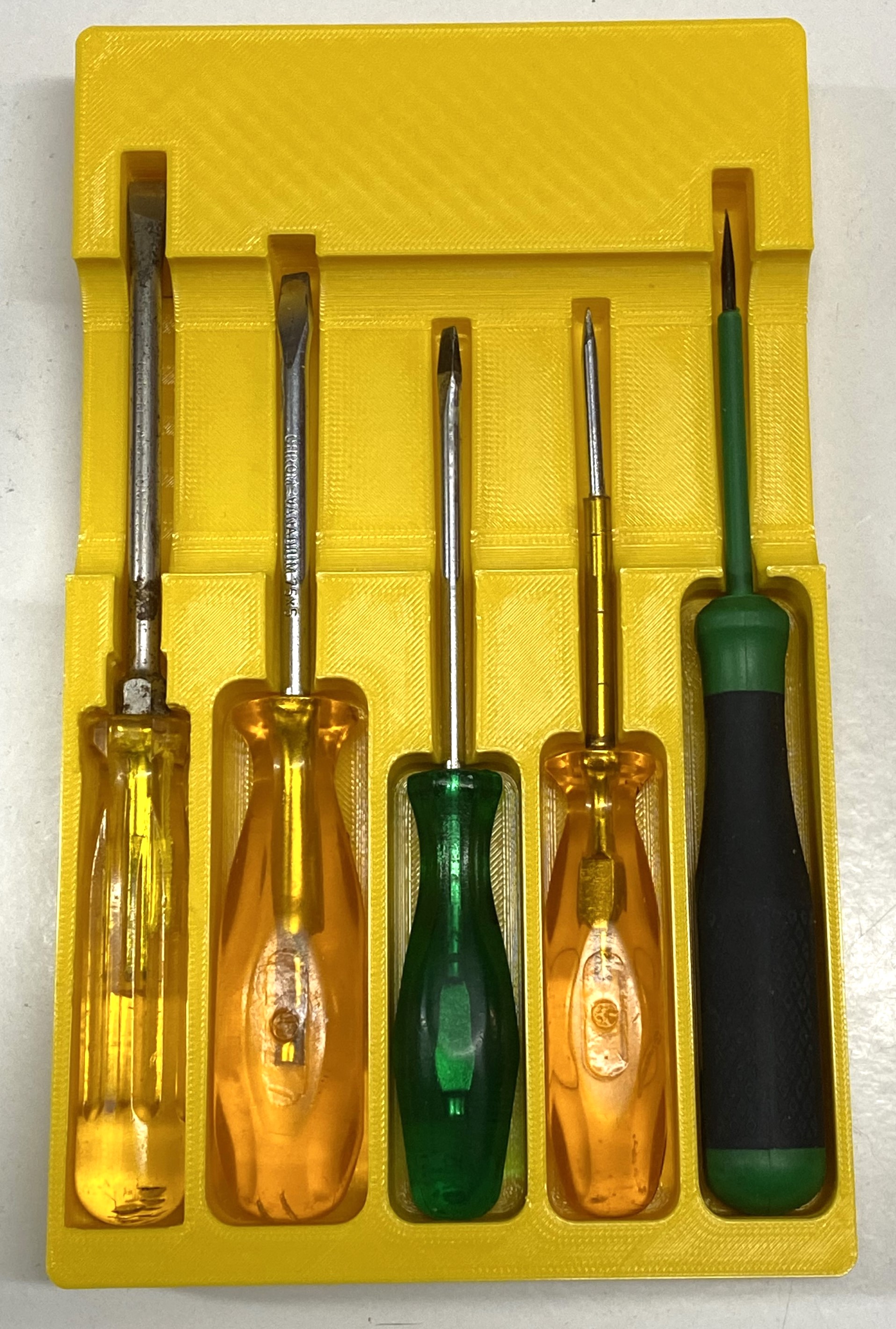 Gridfinity Arrangement for "Other Screwdrivers" (Bin7) by Tritschi ...