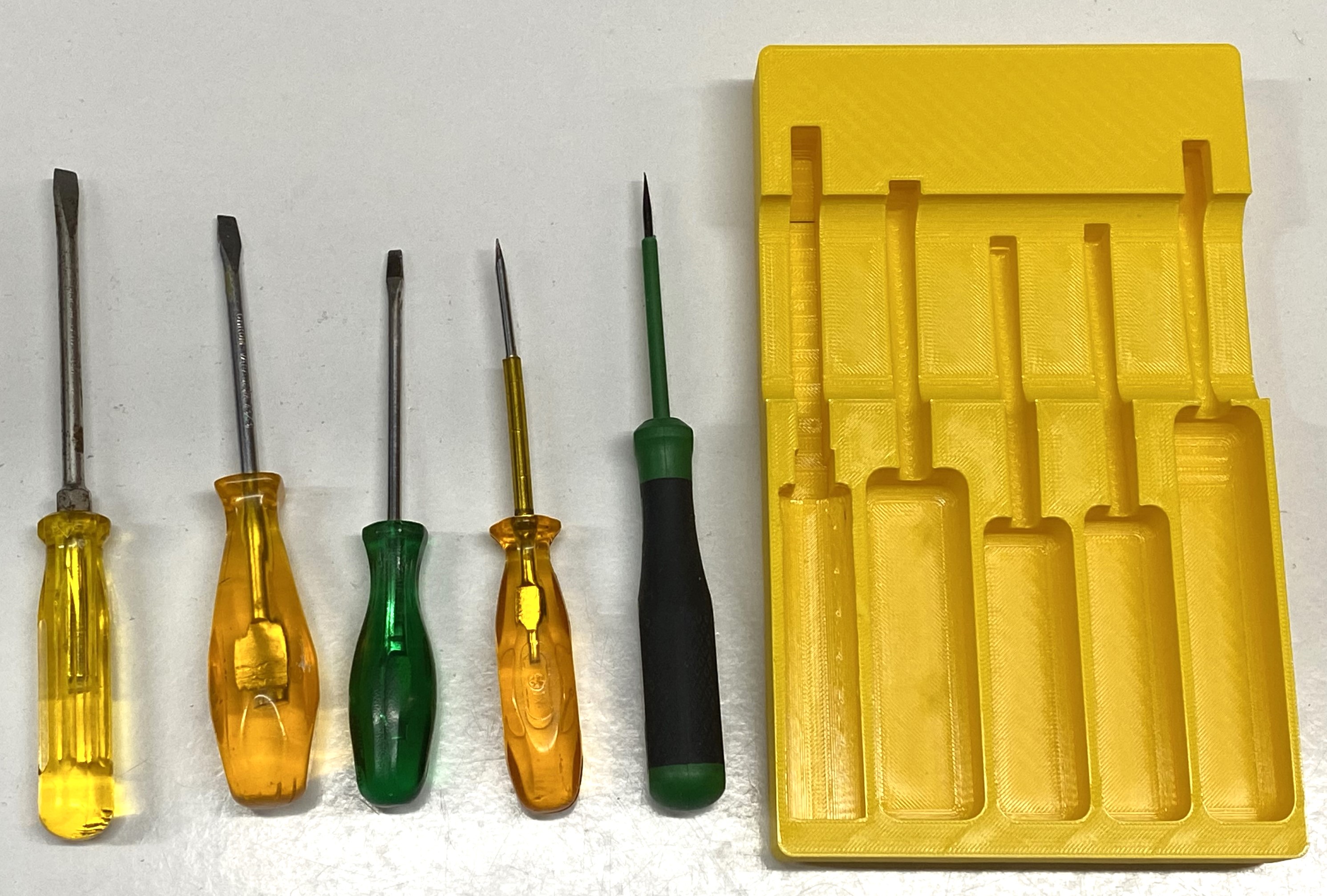 Gridfinity Arrangement for "Other Screwdrivers" (Bin7) by Tritschi ...