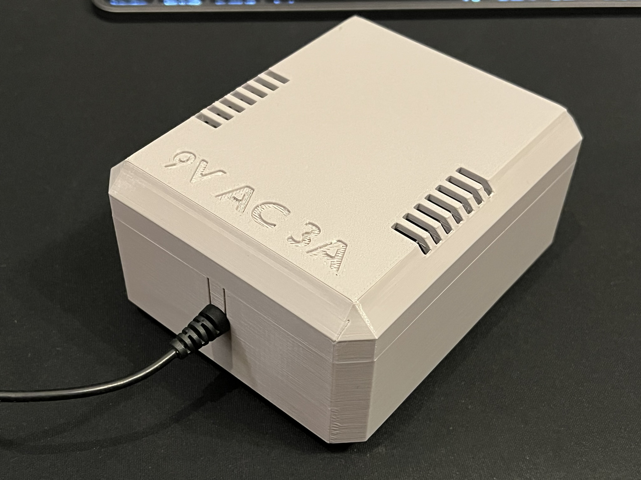 9V AC Power Brick for Atari 8-bit by aeberbach | Download free STL ...