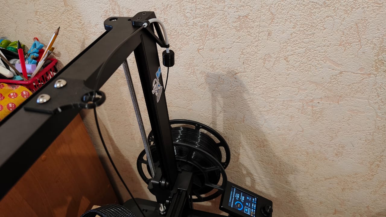 Ender 3 V3 SE Filament Guide by Art_tiX | Download free STL model ...