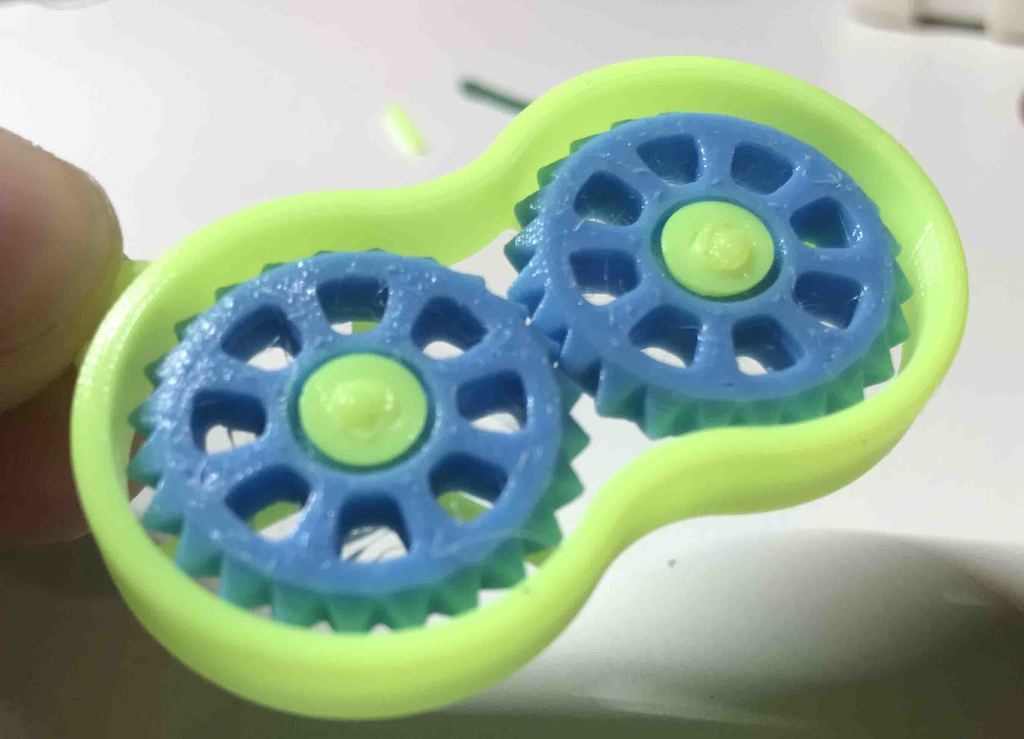 remix of toto_28's Fidget "Gear Keychain" by AlwaysTinkering | Download ...