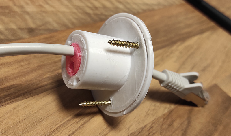 Wall- and ceiling cable outlets/ passthrough - reUseable by ...