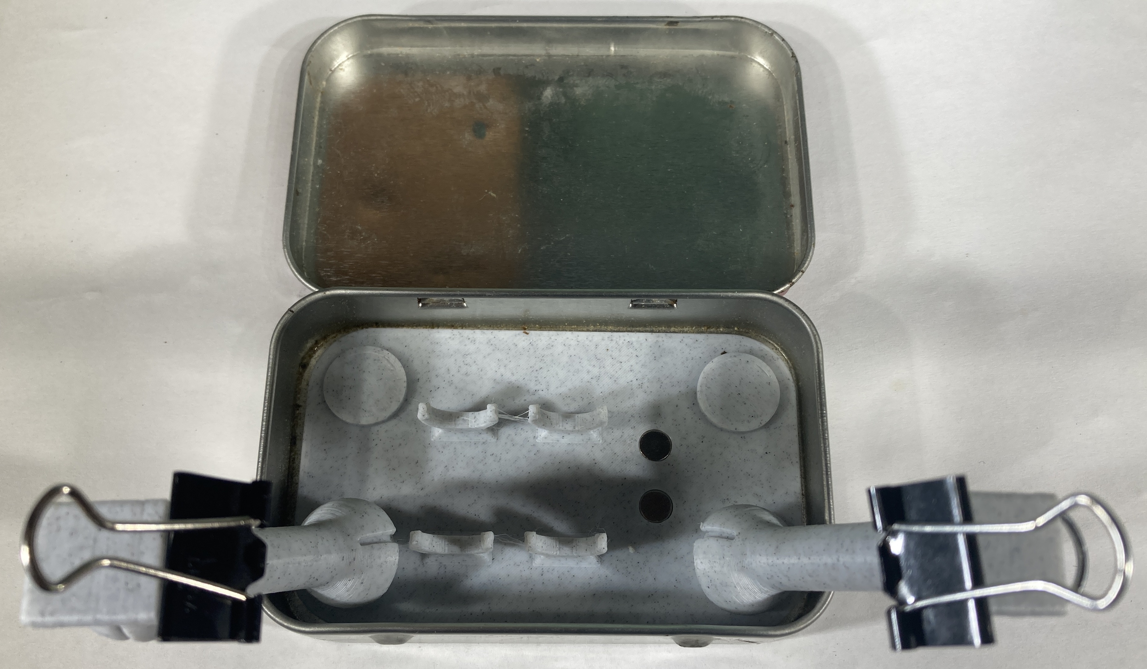 Tentacle Altoids Box Soldering Stand by hoco | Download free STL model ...