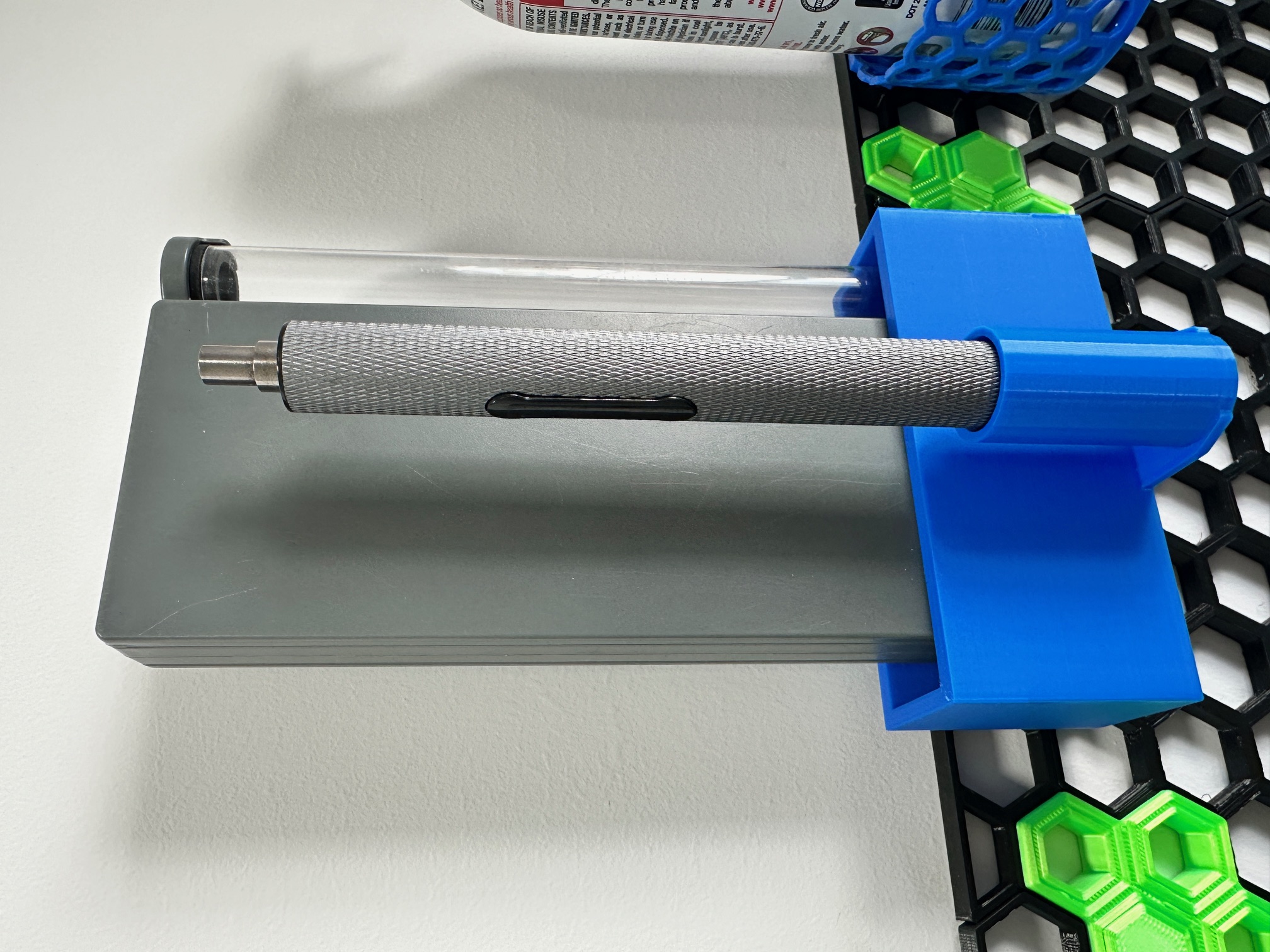 HSW mini cordless screwdriver holder by pudljmpr | Download free STL ...