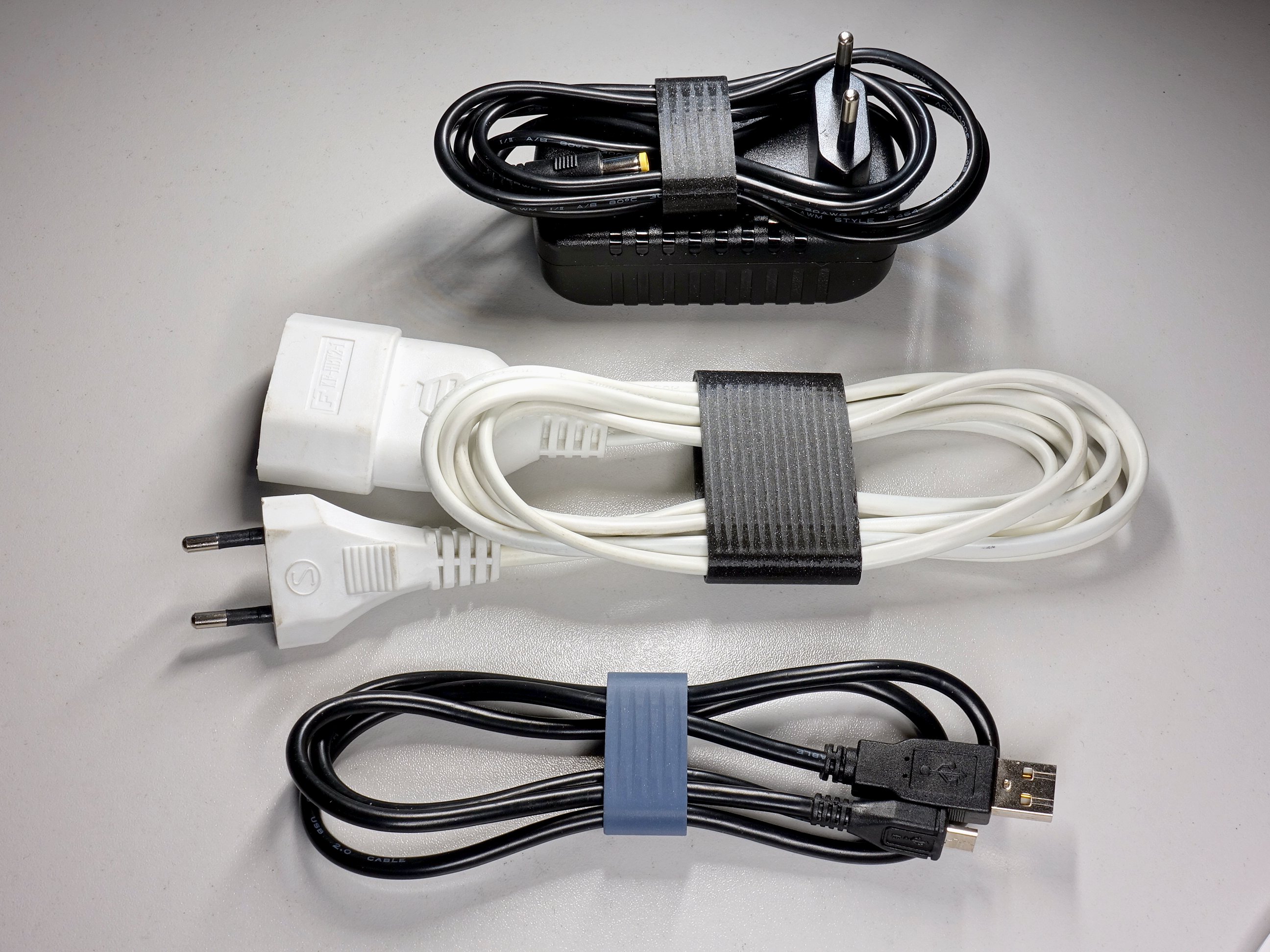 Compliant Cable Clip by ishikawats | Download free STL model ...