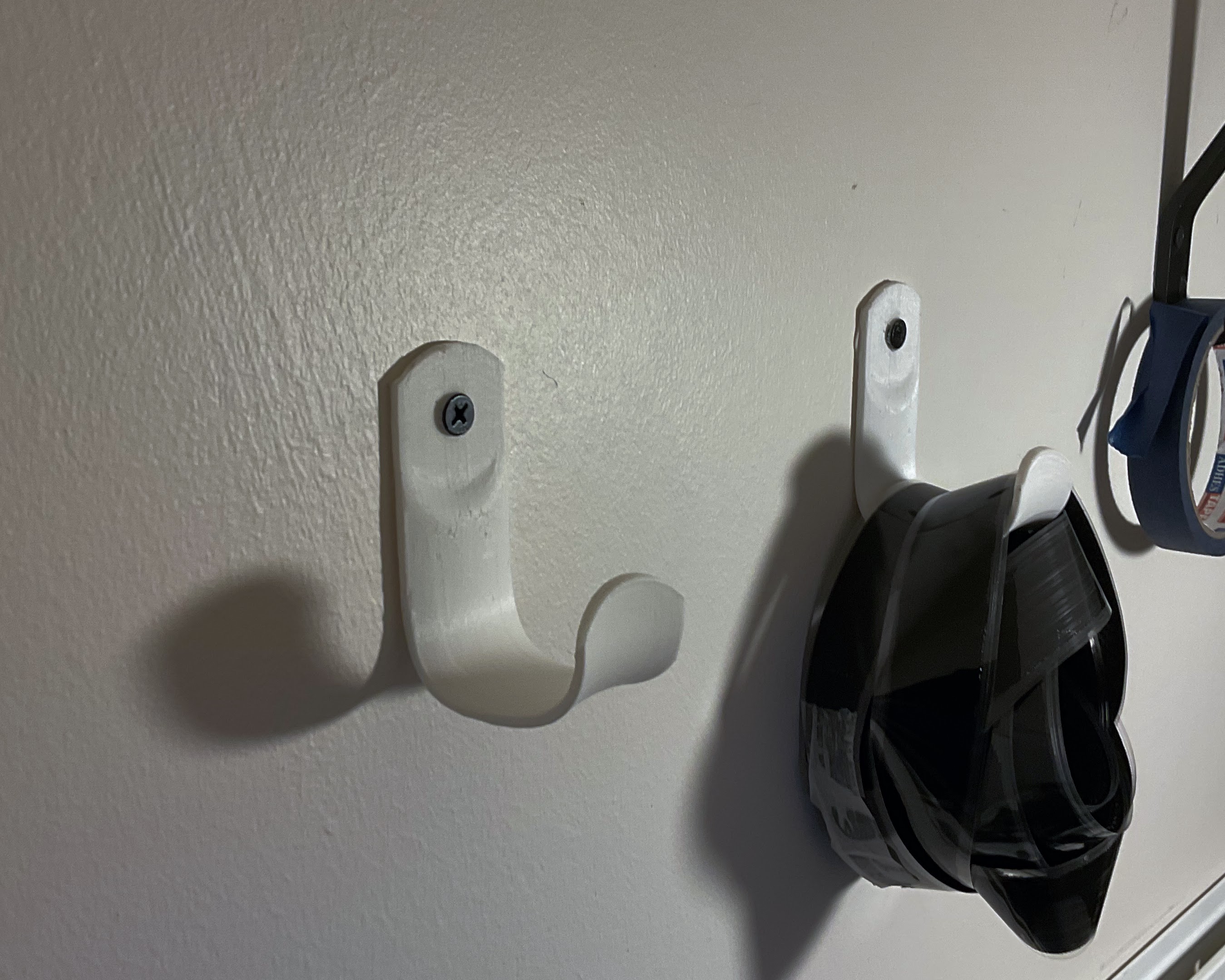 Simple wall hook by Logr47 | Download free STL model | Printables.com