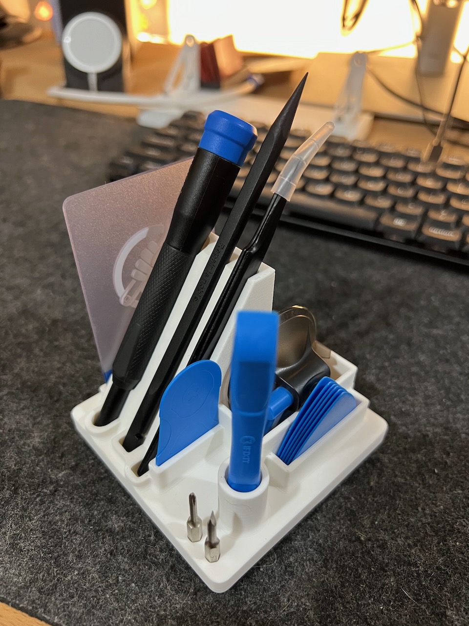 iFixit toolholder with gridfinity by Jaime | Download free STL model ...