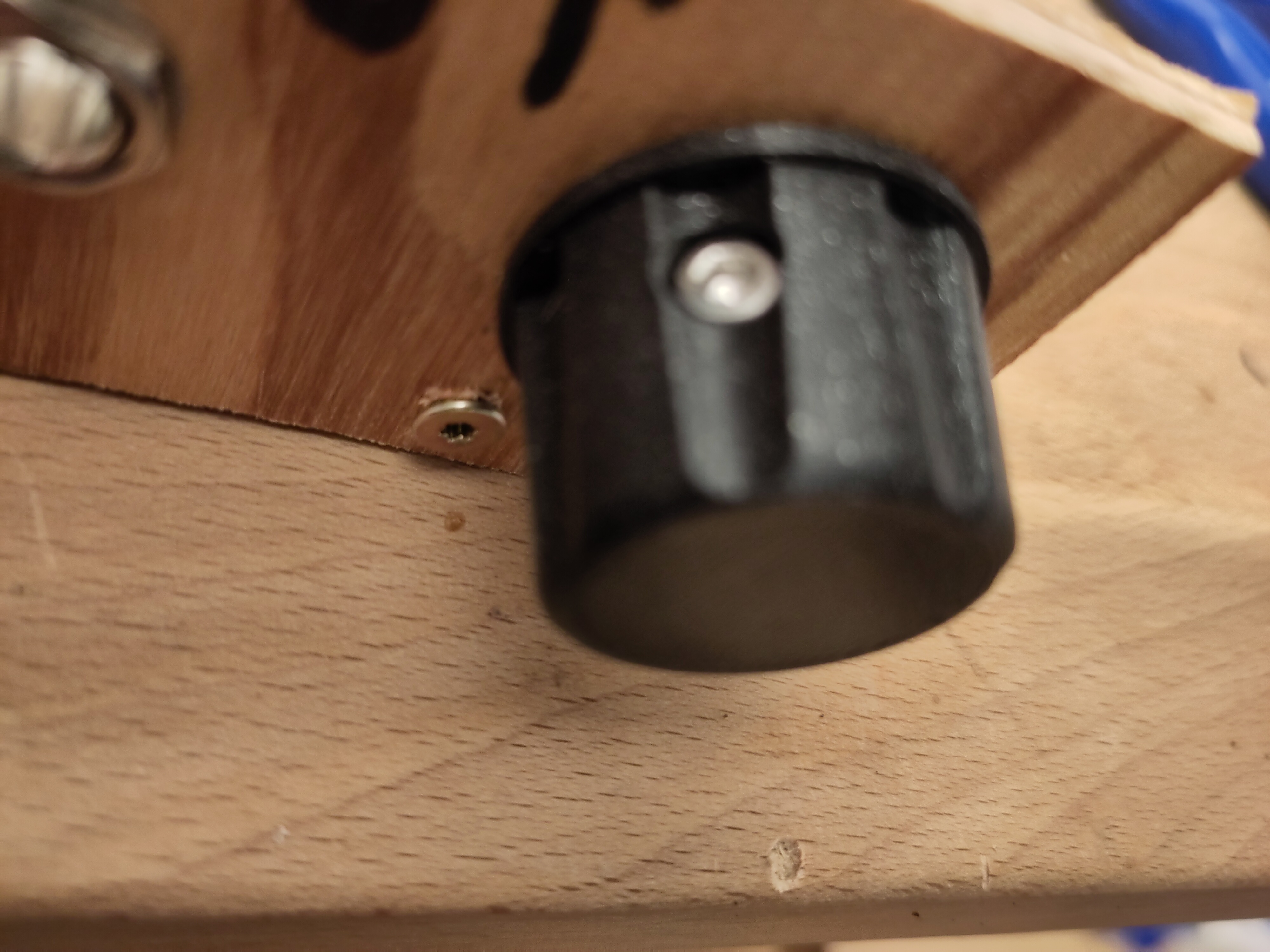 Potentiometer knob (6mm axle) by Niklas | Download free STL model ...