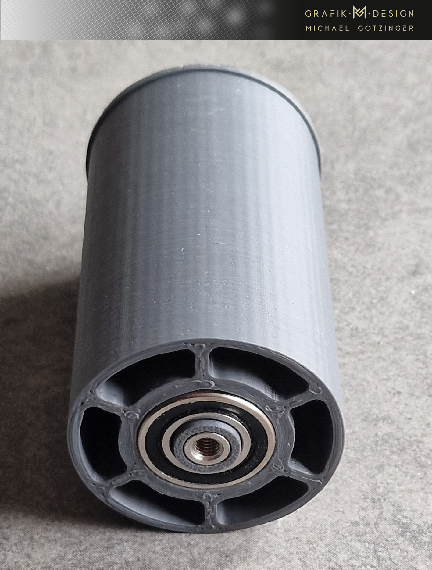 Ball bearing reel seat AnkerMake M5 by MG-Grafik-Design | Download free ...