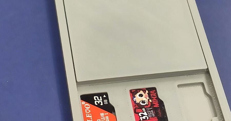 MicroSD credit card Case por ManuCuto | Descargar modelo STL gratuito ...