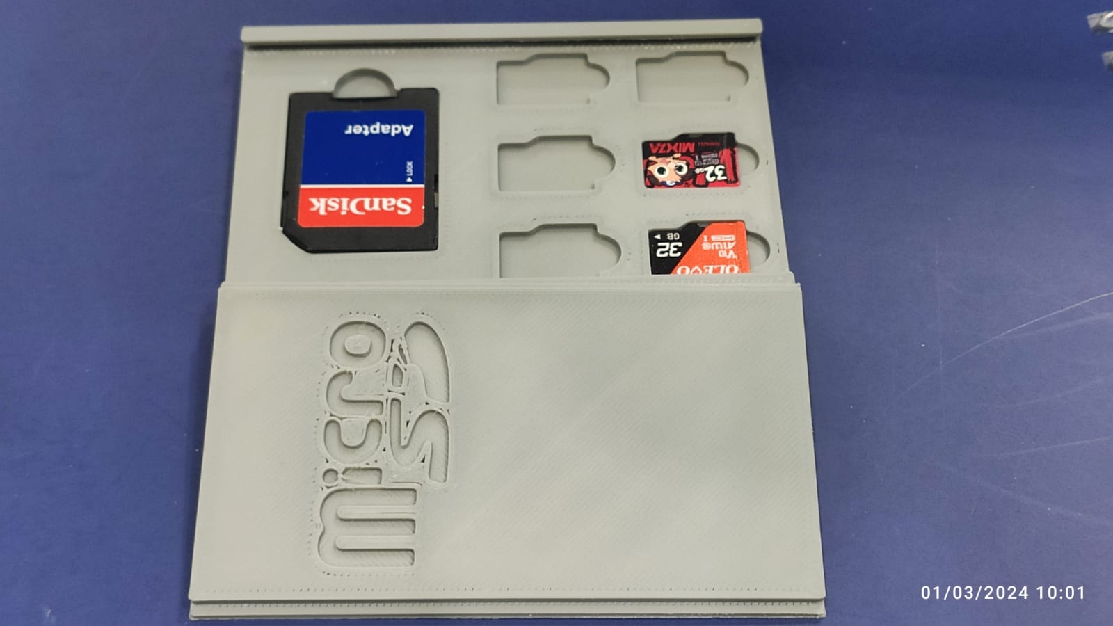MicroSD credit card Case por ManuCuto | Descargar modelo STL gratuito ...