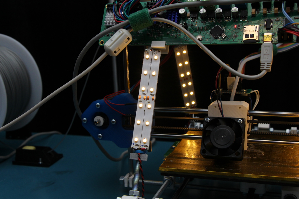Light for RepRap (Huxley) by Ornotermes | Download free STL model ...