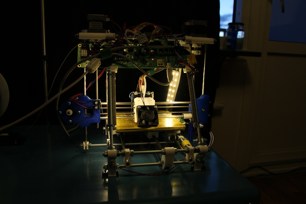 Light for RepRap (Huxley) by Ornotermes | Download free STL model ...