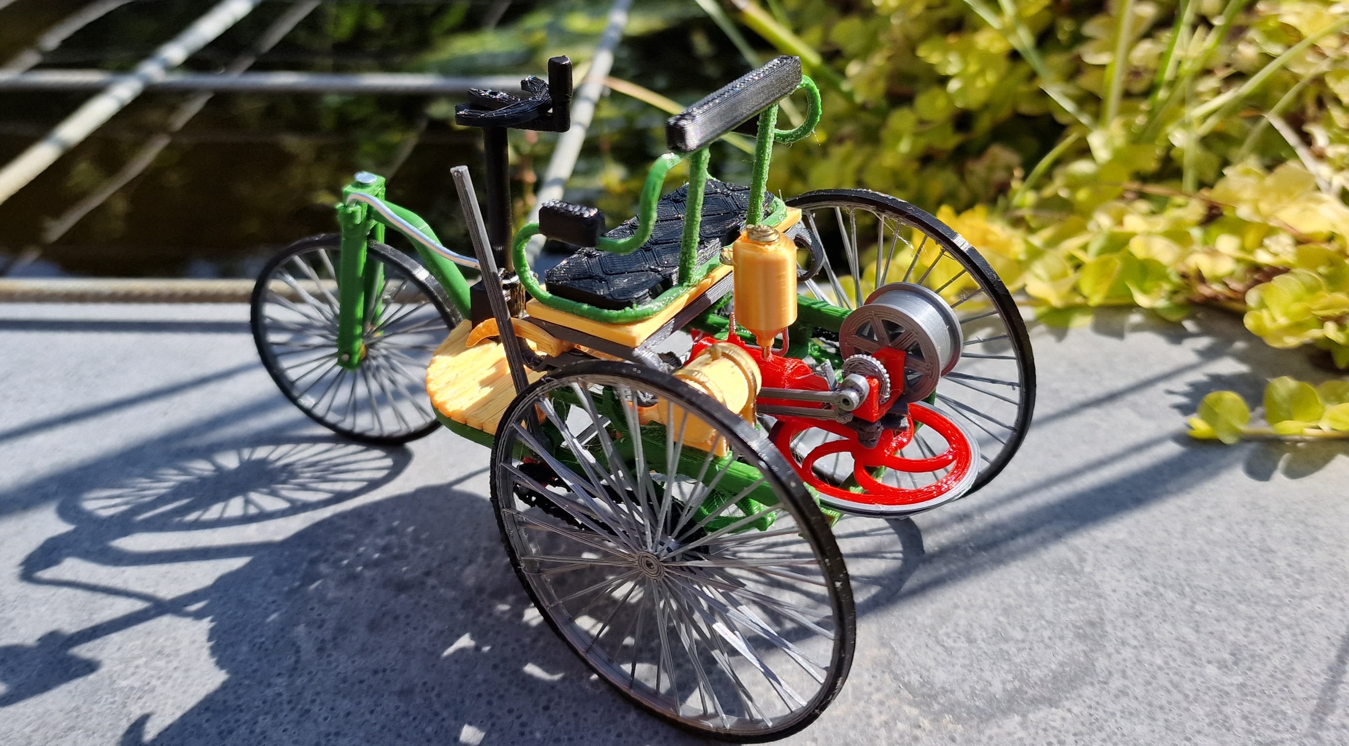 Mercedes benz no1 year 1886 Designer Ed van der Heijden. by Ed van der ...