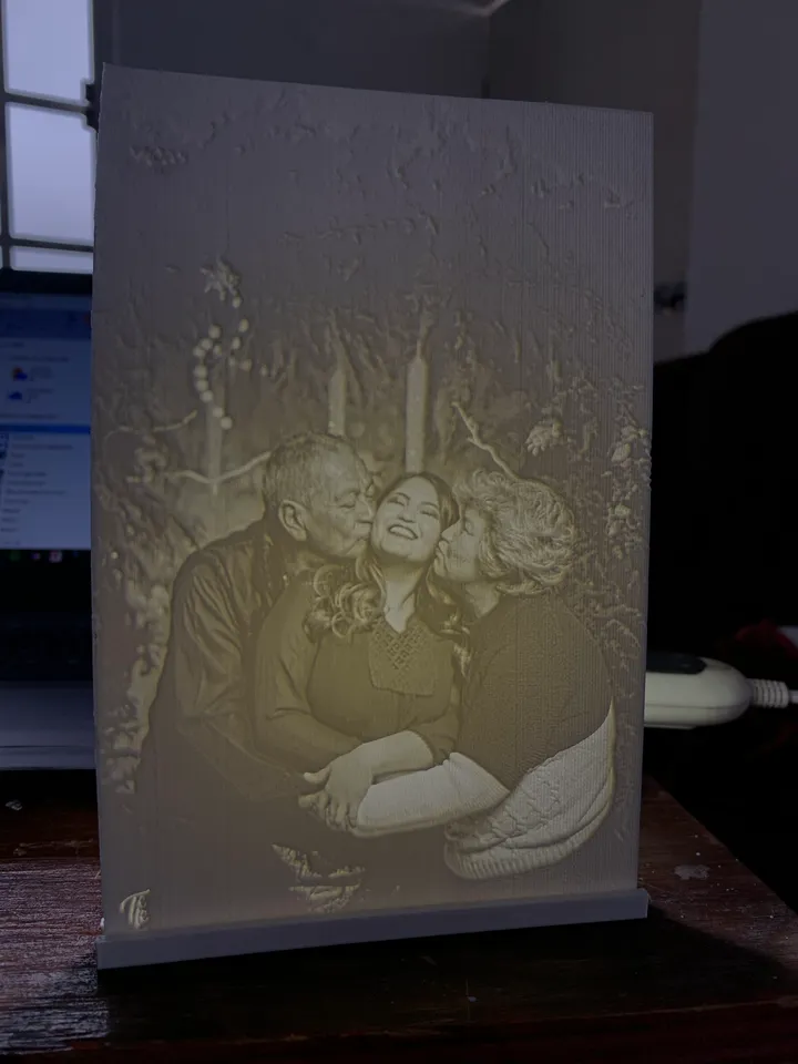 20cm Litophane Base / Base de Litofanía 20cm by Empire 3D | Download ...