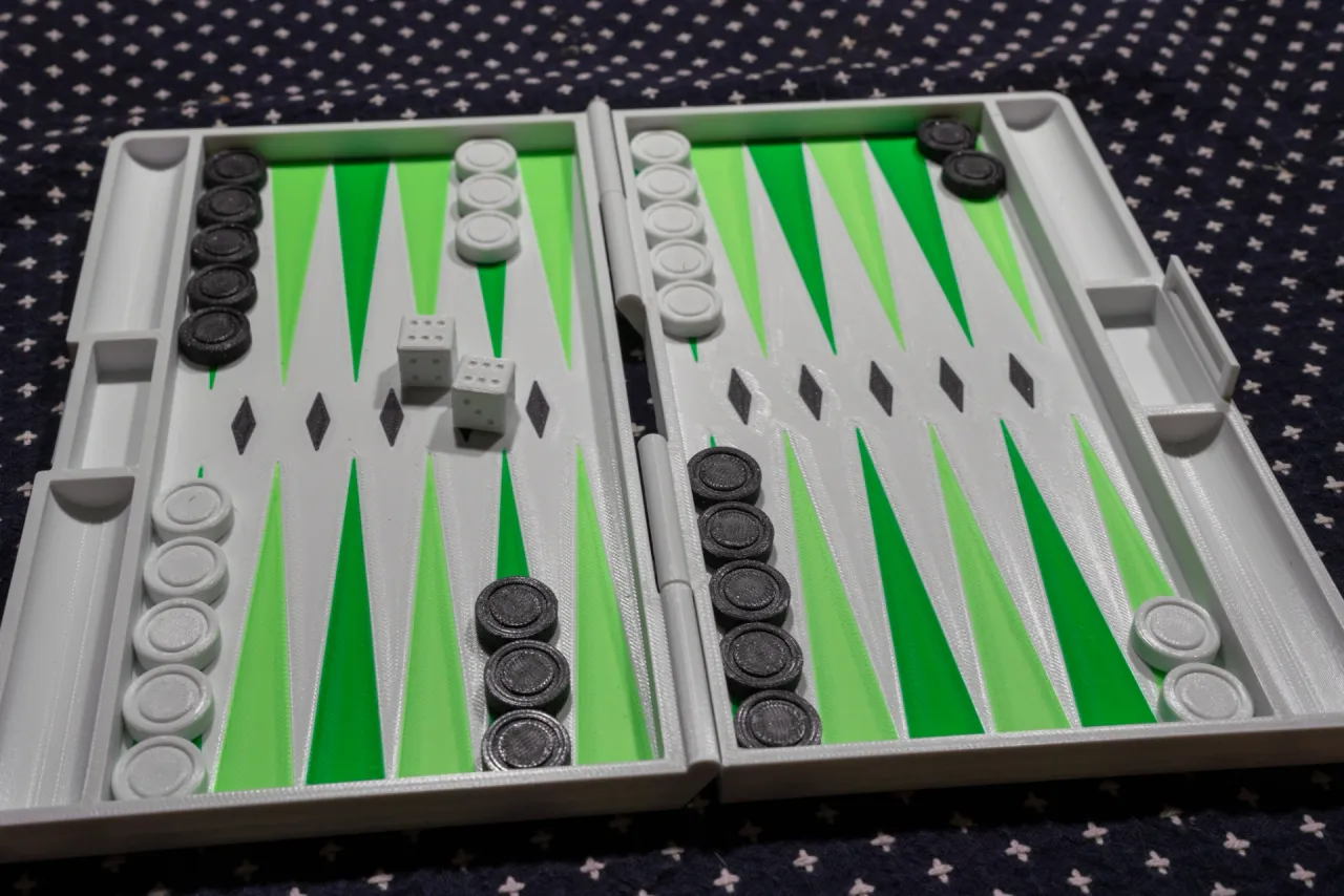 Backgammon travel edition by Gal | Download free STL model | Printables.com