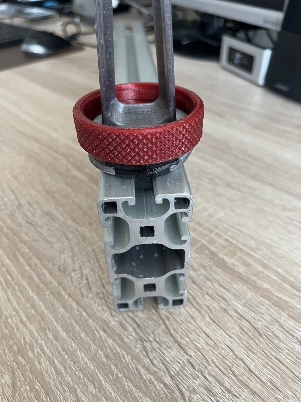 Multimodularer Adjustable PCB Holder by koenitec | Download free STL ...