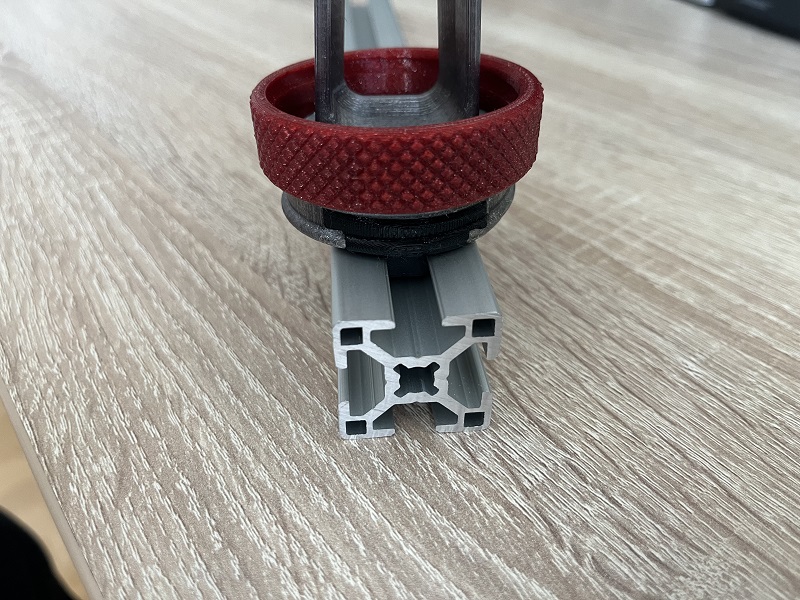 Multimodularer Adjustable PCB Holder by koenitec | Download free STL ...