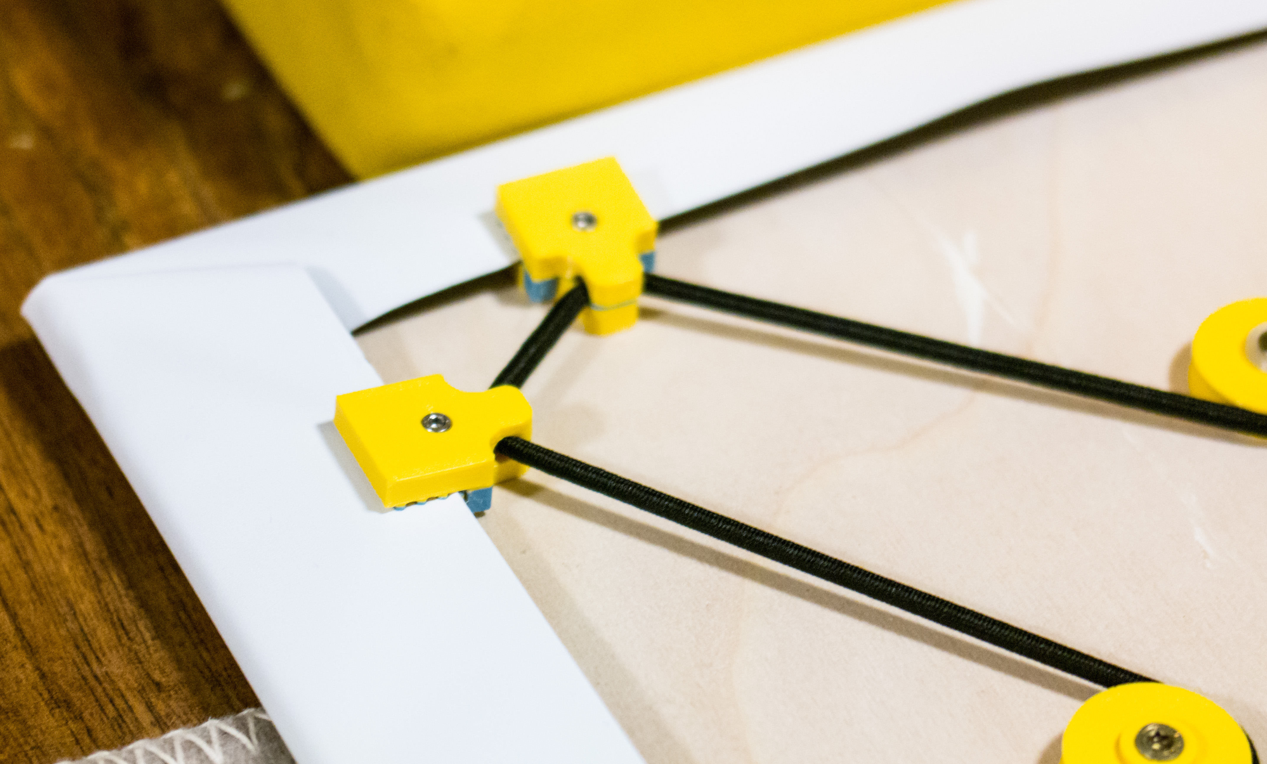 Strong Tensioning Jaw for Canvas/ other thin objects! by Meister Edel ...
