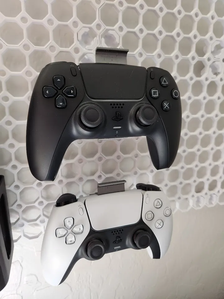 Multiboard PS5 DualSense Controller Peg Mount by ErrADDict | Download ...