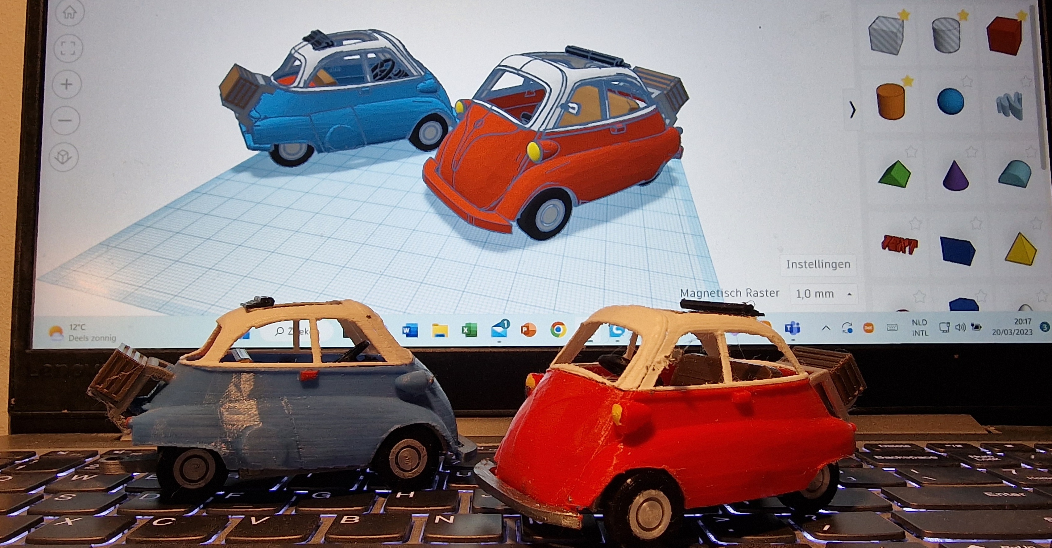 BMW Isetta year 1950 scale 1:24 Designer Ed van der Heijden. by Ed van ...
