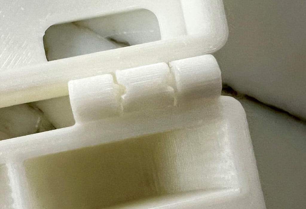 Bobbin Case customizable parametric improved snap on hinge by Laz ...