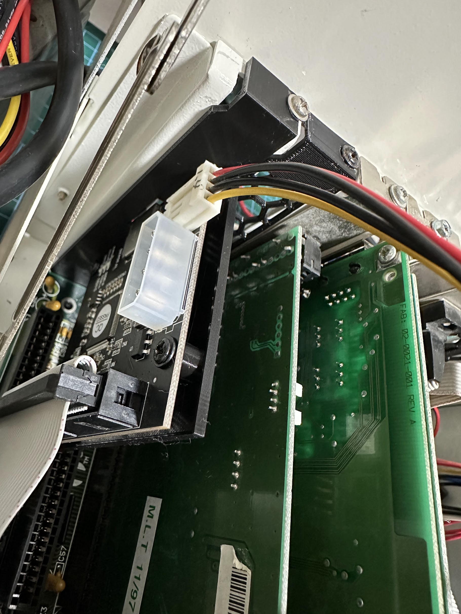 Micro SD to IDE Slot Bracket by Netanel Attali | Download free STL ...