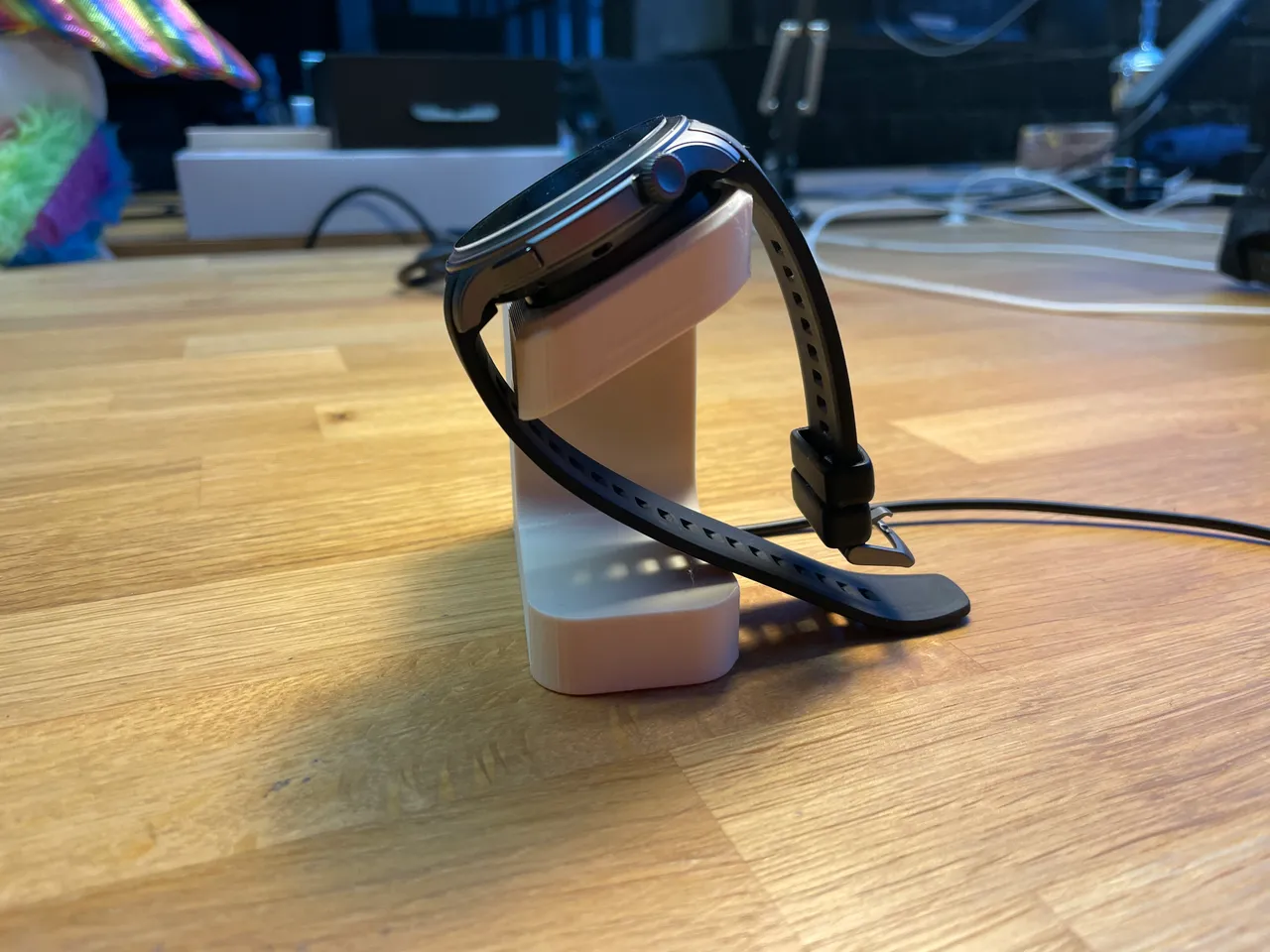 Amazfit Balance stand (remix) by stuchlej | Download free STL model ...