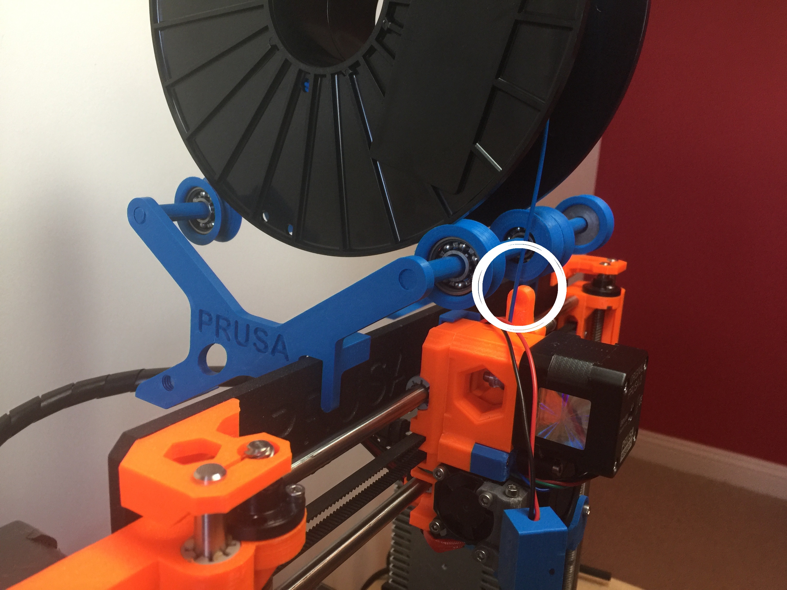 Universal Spool Holder by Peter Main | Download free STL model ...