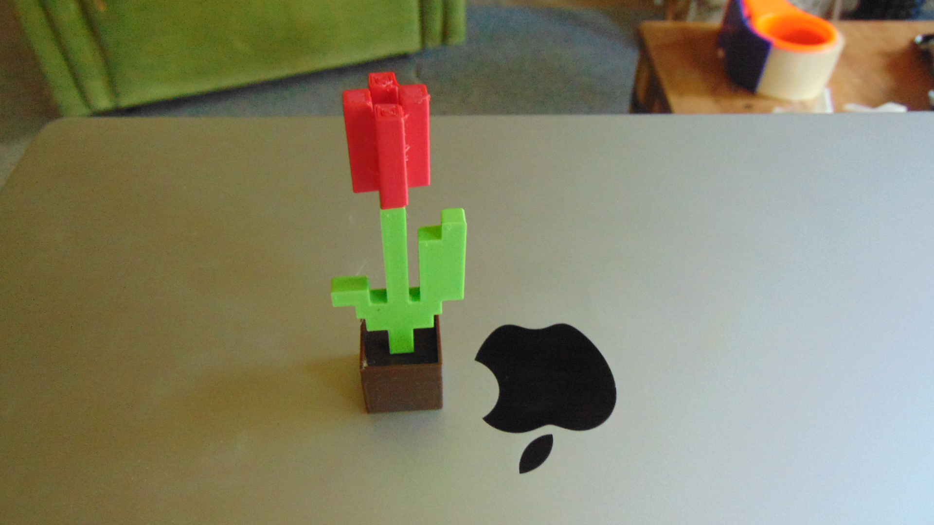Simple Minecraft Tulip Cake Decoration by Far North 3D Printing Services | Download free STL ...