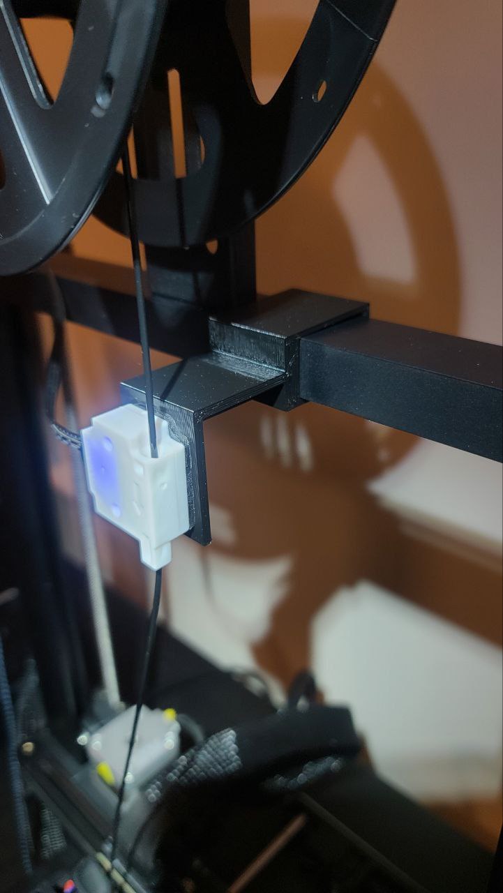 Ender 3 V3 SE filament sensor holder by sergomm | Download free STL ...