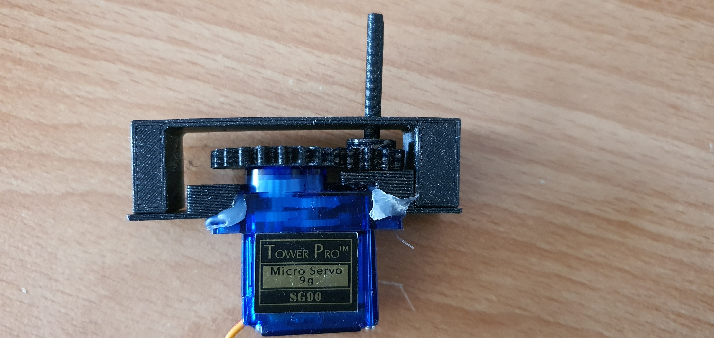 Servo Holder With 1 2 Gearbox By Tomáš Zach Download Free Stl Model