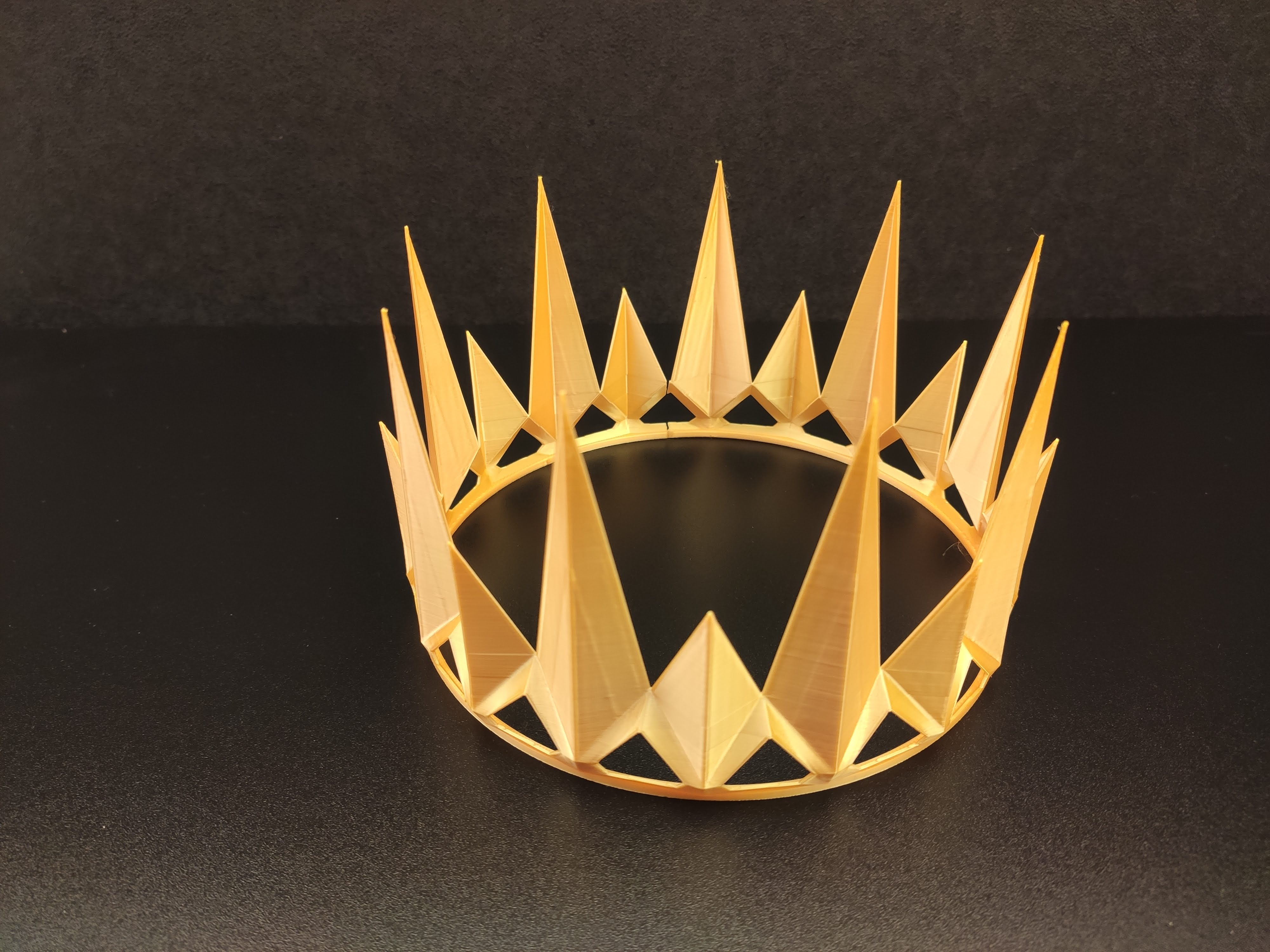 Pointed Crown by Sevro | Printables Store
