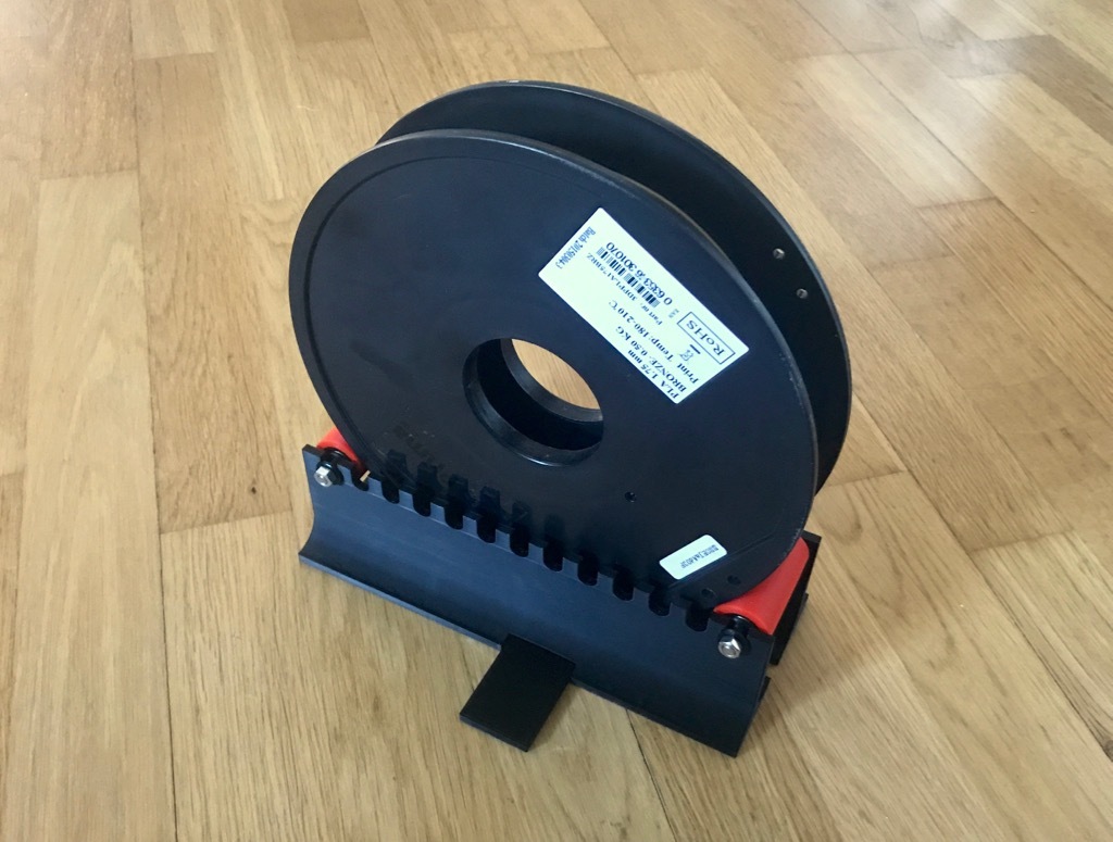 Adjustable Spool Holder Cradle by tomasf | Download free STL model ...