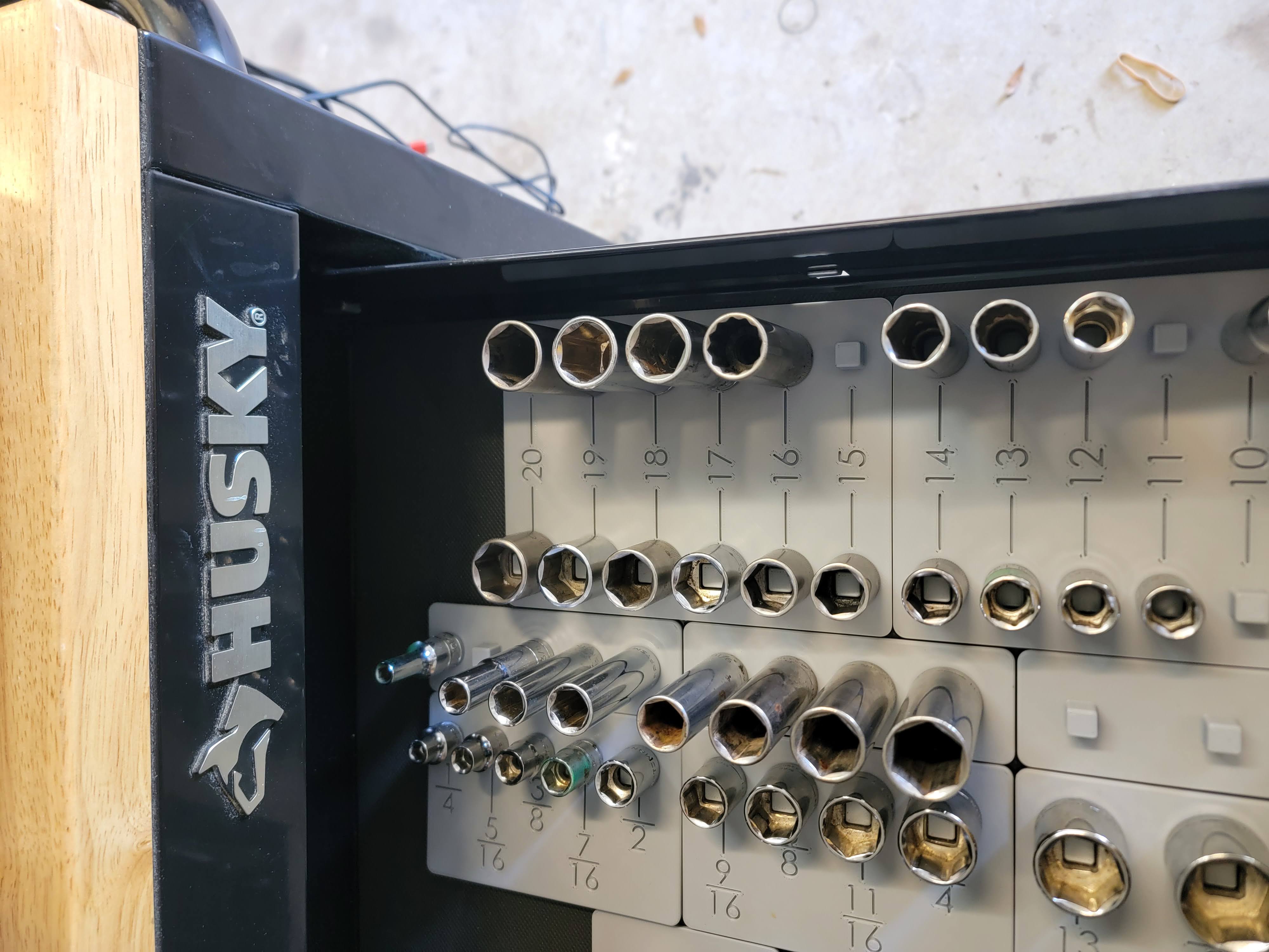 Universal Metric 3/8 socket vertical holder gridfinity by Ian Cox ...