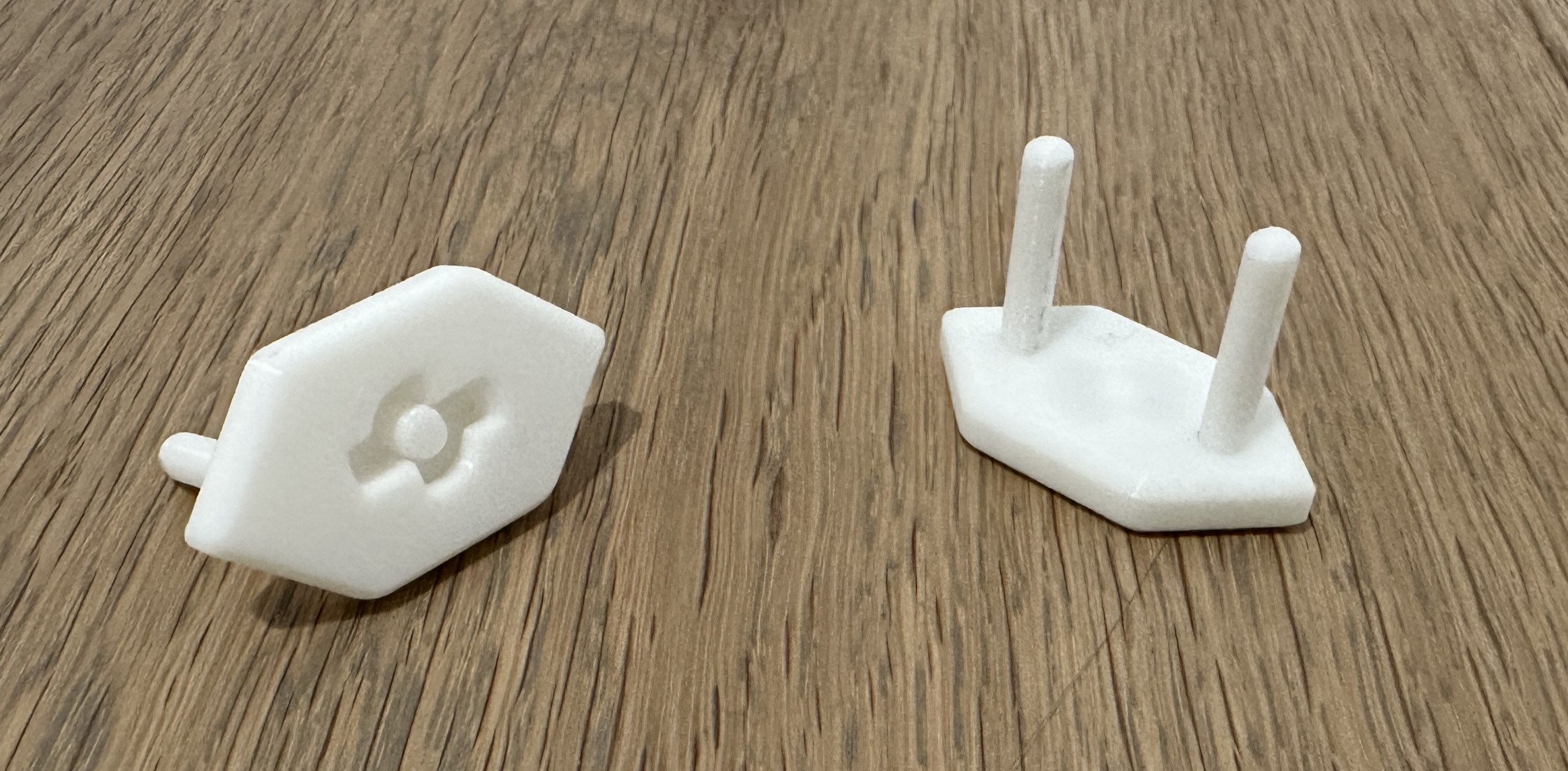 Steckdosenschutz - Power Socket Protector by nan | Download free STL ...