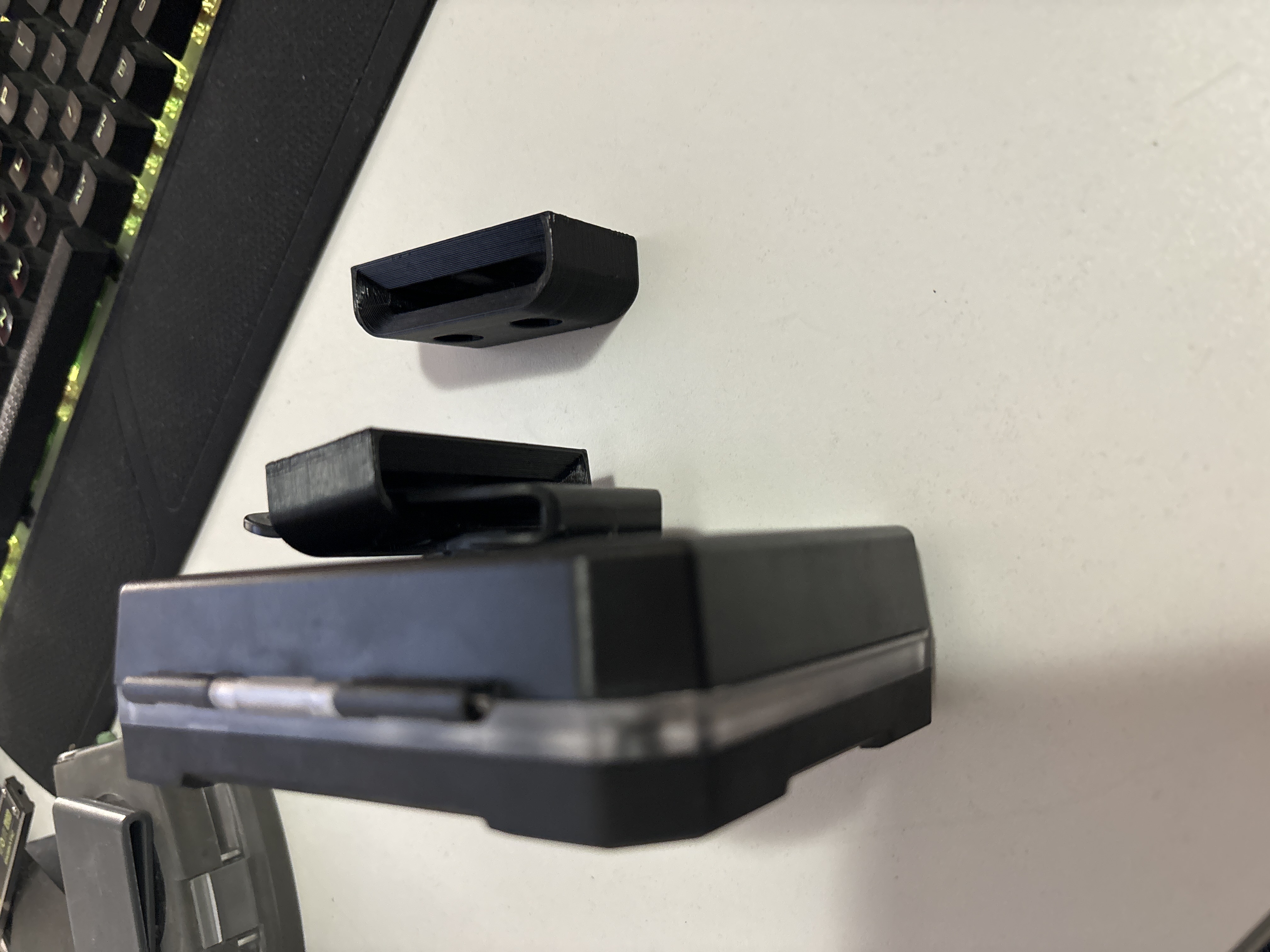 Wall Mounted Belt Clip by LennyBuilds3D | Download free STL model ...