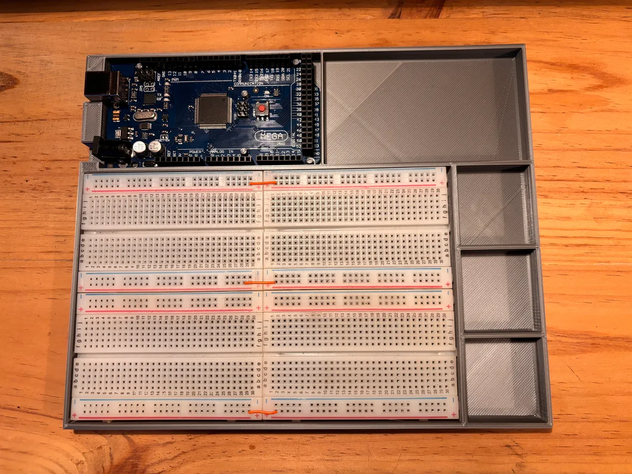 Base para protoboard y Arduino UNO o Arduino MEGA by Pezrosso | Download free STL model ...