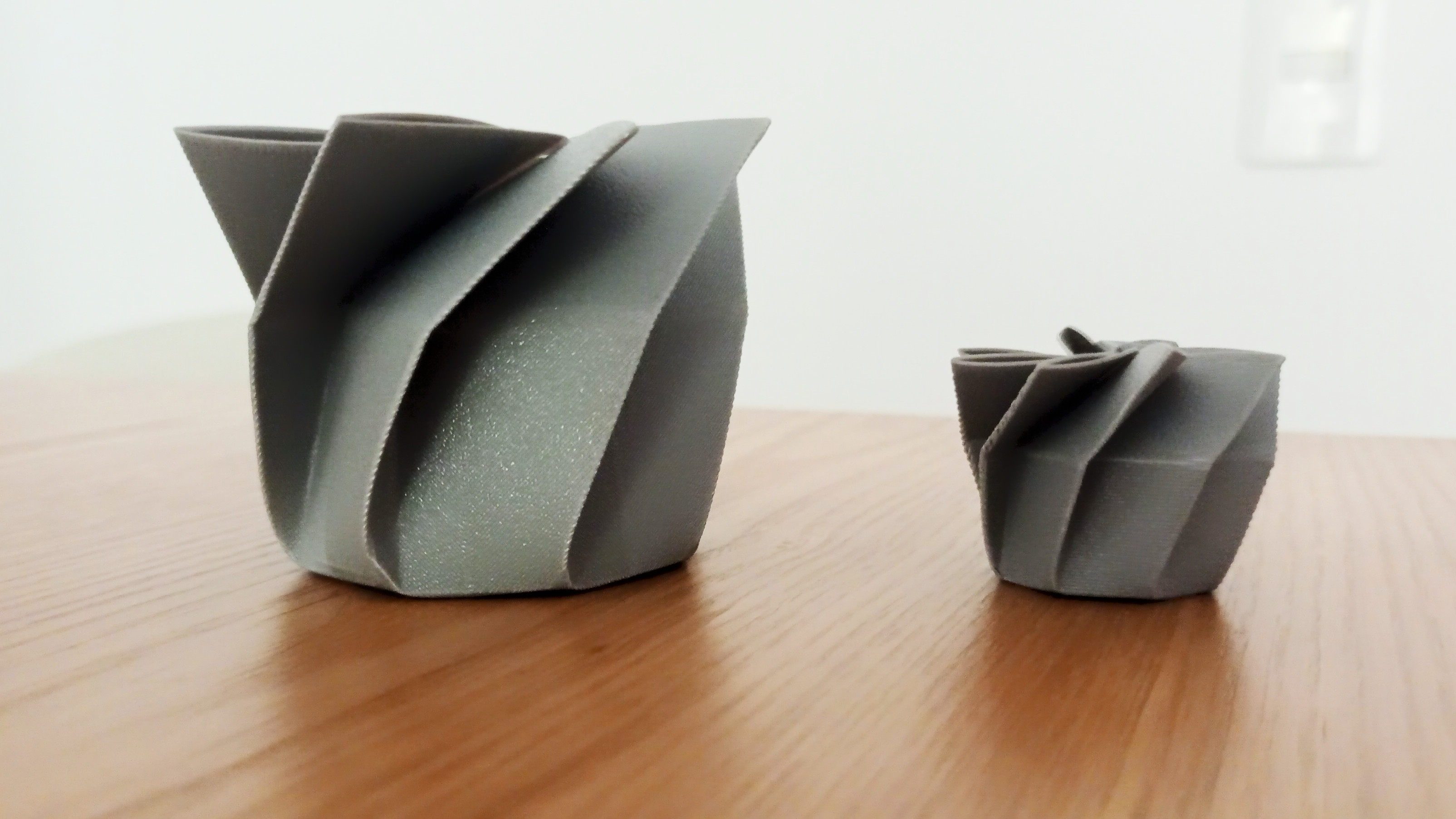 Twist Close Octagonal Box Origami – Foldable by Camilo Cortes ...