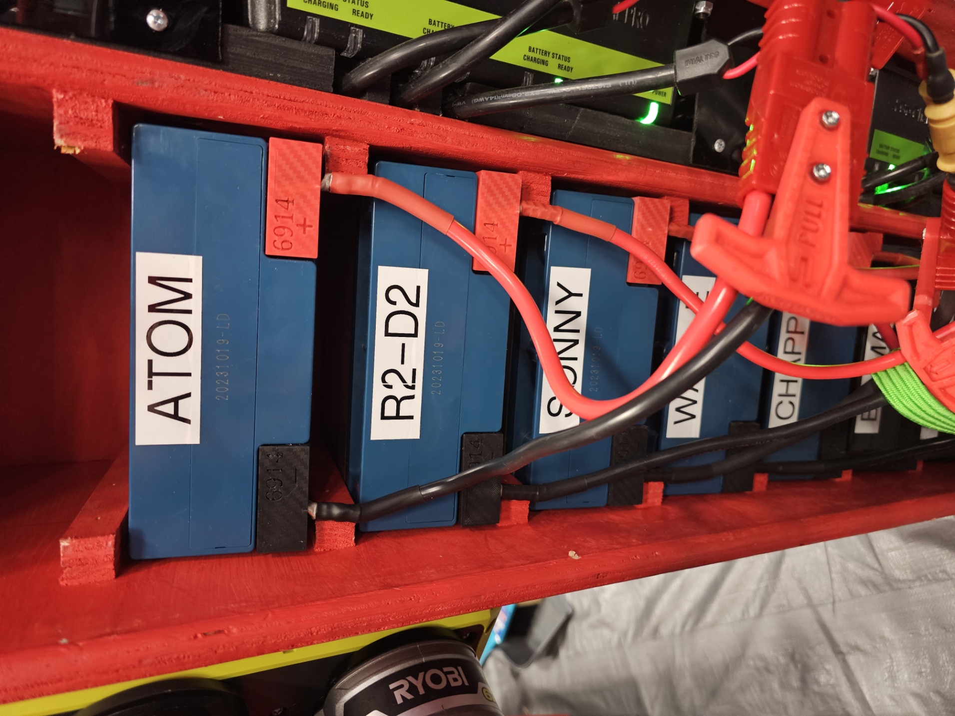 R5 FRC Battery Caps von 2Wired | Kostenloses STL-Modell herunterladen ...